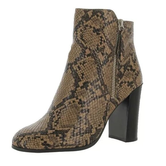 Kenneth Cole | Shoes | Kenneth Cole Justin Womens 55 M Beige Snake ...